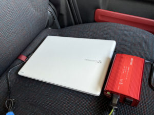 移動運用のためのカーインバーター | Active Shack